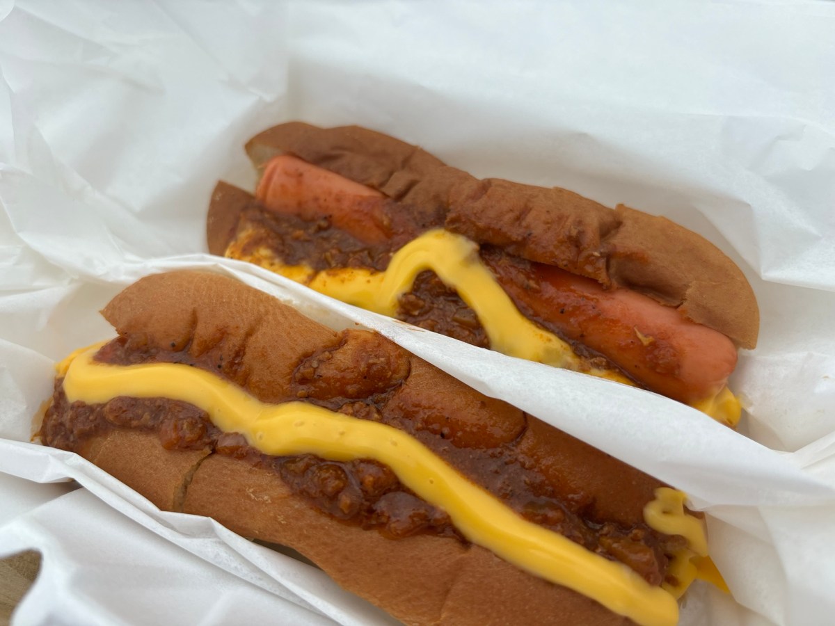 hot dogs everywhere: paul’s place – brand new kind of photography